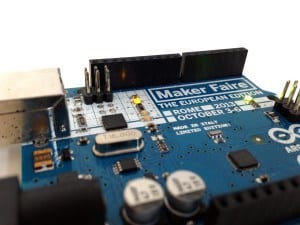 What is a Microcontroller? - Build Electronic Circuits