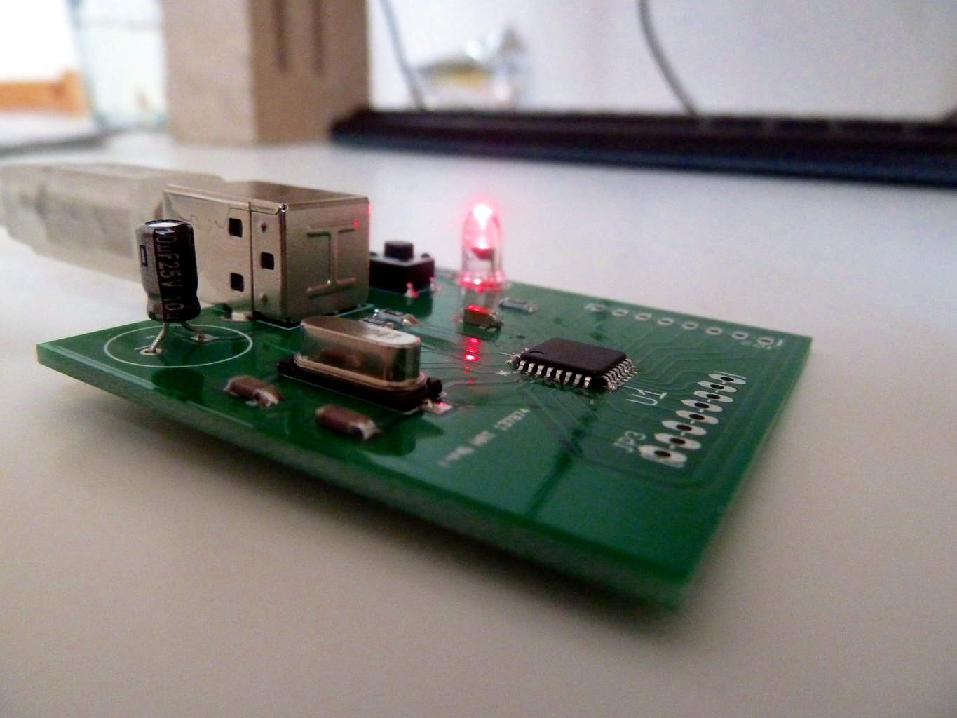 Microcontroller Tutorial 5/5: Soldering and Programming Microcontroller Tutorial 5/5: Soldering and Programming