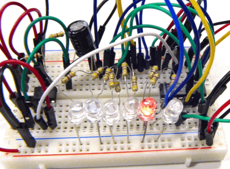 Build The Knight Rider Light Bar Circuit With LEDs