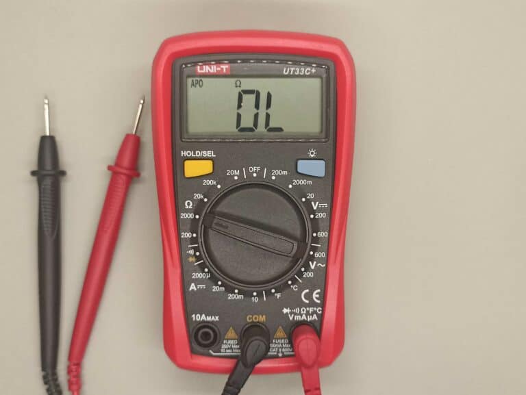 How To Use a Multimeter - The Beginner's Guide